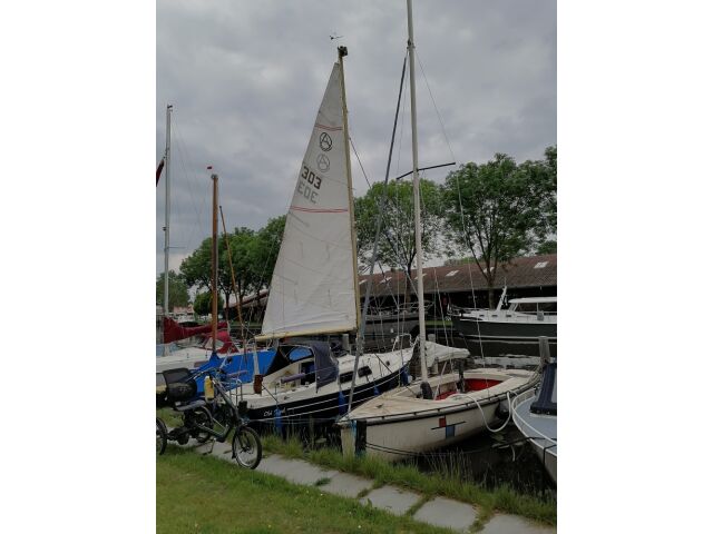Milbarcos.com - Amigo 23 de Ocasión en Sneek por 4950 € - año 1979