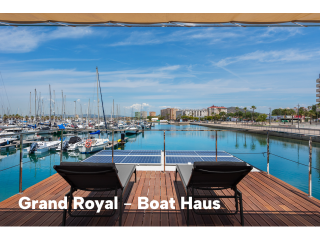 Milbarcos.com - Boat Haus Mediterranean 12X4,5 ROYAL Houseboat de ...